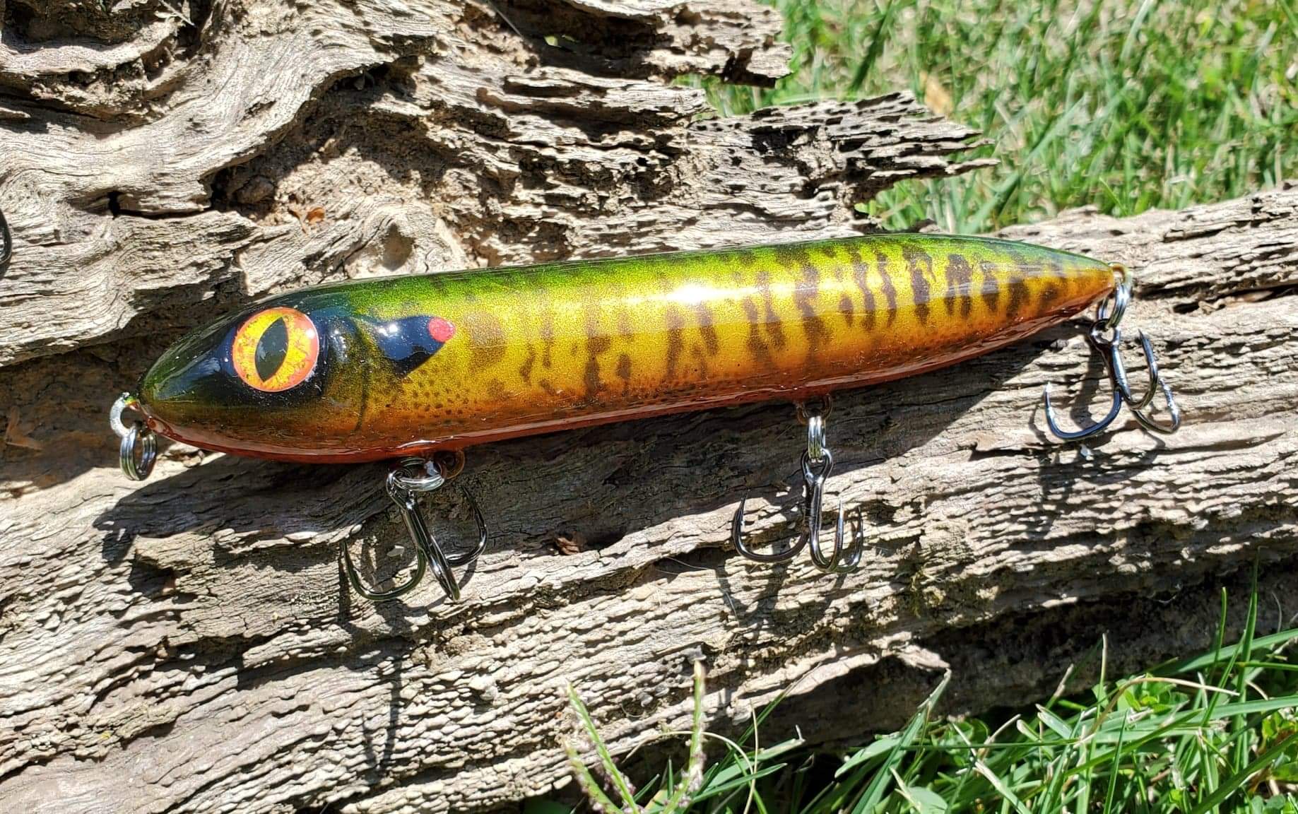 Spooks & Poppers – TWELVE OAKS CUSTOM LURES